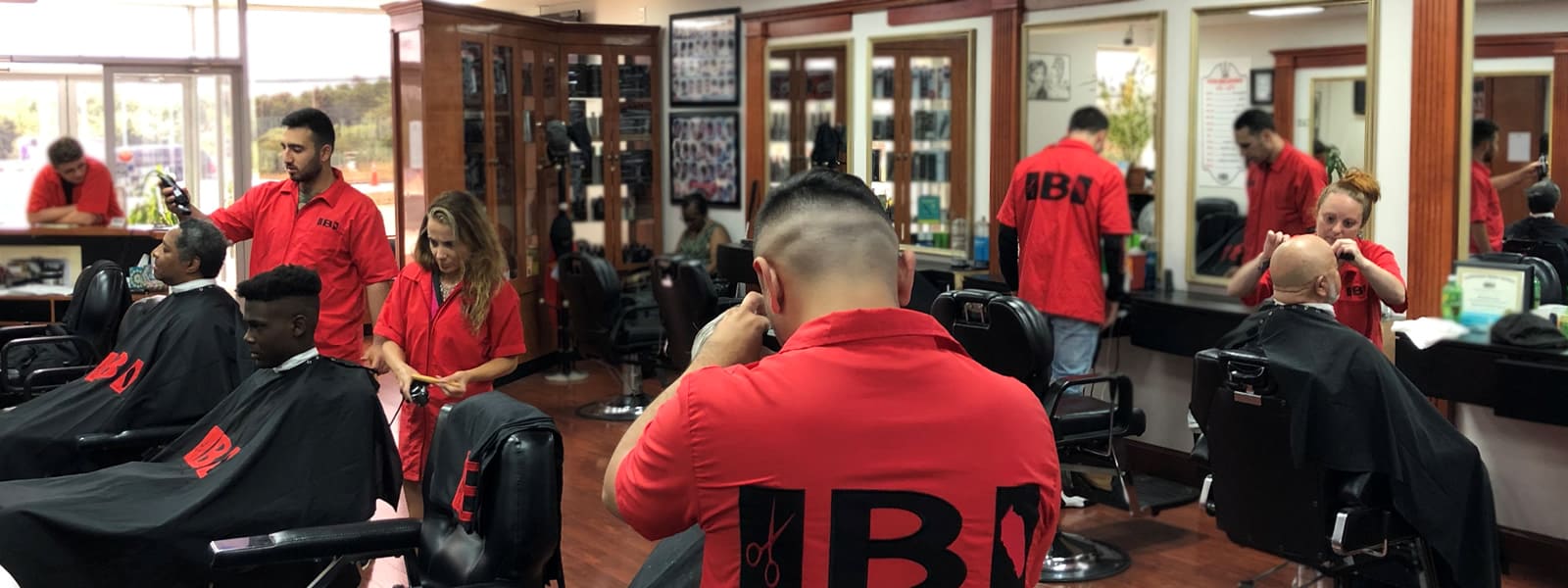 Enroll now - International Barber and Beauty Institute